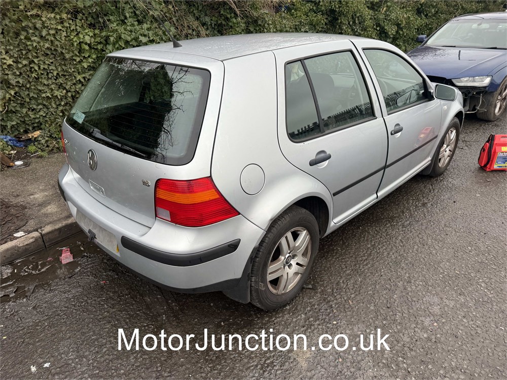 MotorJunction.co.uk Online Vehicle Auctions UK - 03 SILVER VOLKSWAGEN ...