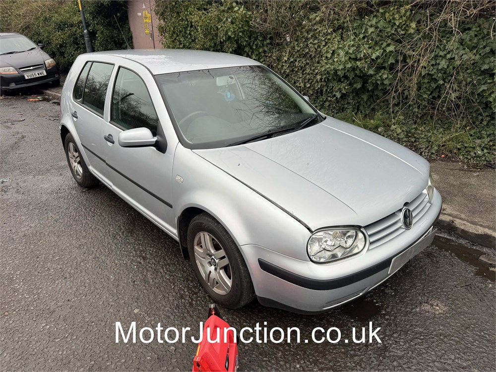 MotorJunction.co.uk Online Vehicle Auctions UK - 03 SILVER VOLKSWAGEN ...